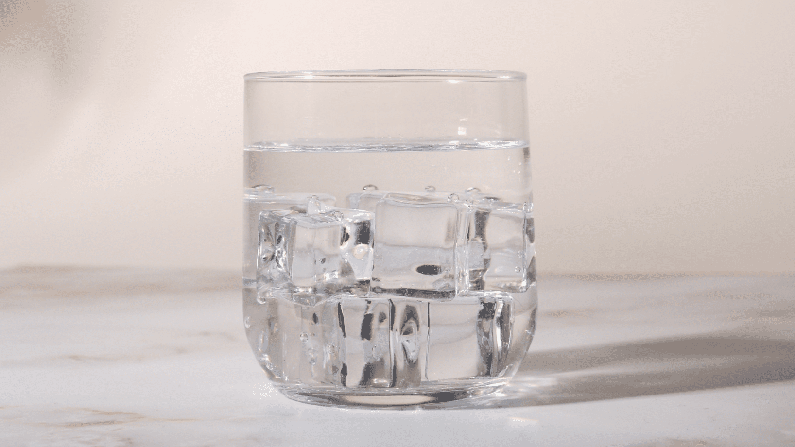 3 Rules To Help You Start An Effective 30-Day Water Challenge - BetterMe