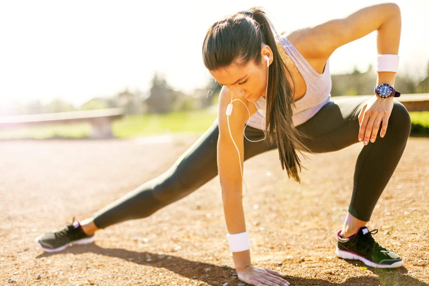 10 Outdoor Exercises To Do With or Without Equipment - BetterMe