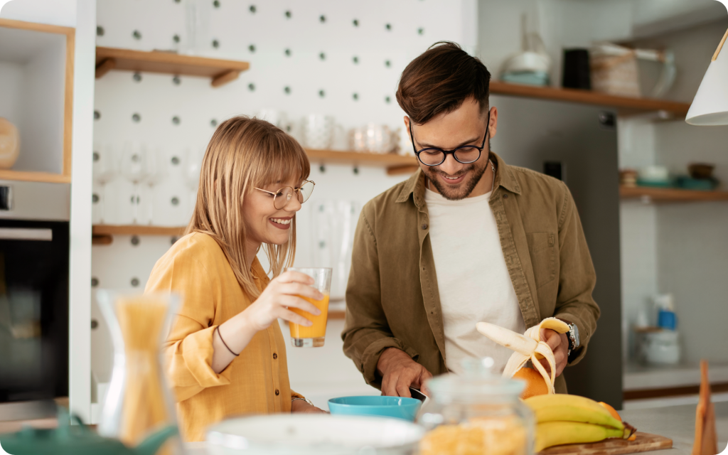 The Best Eating Schedule for Adults, According to Science - BetterMe