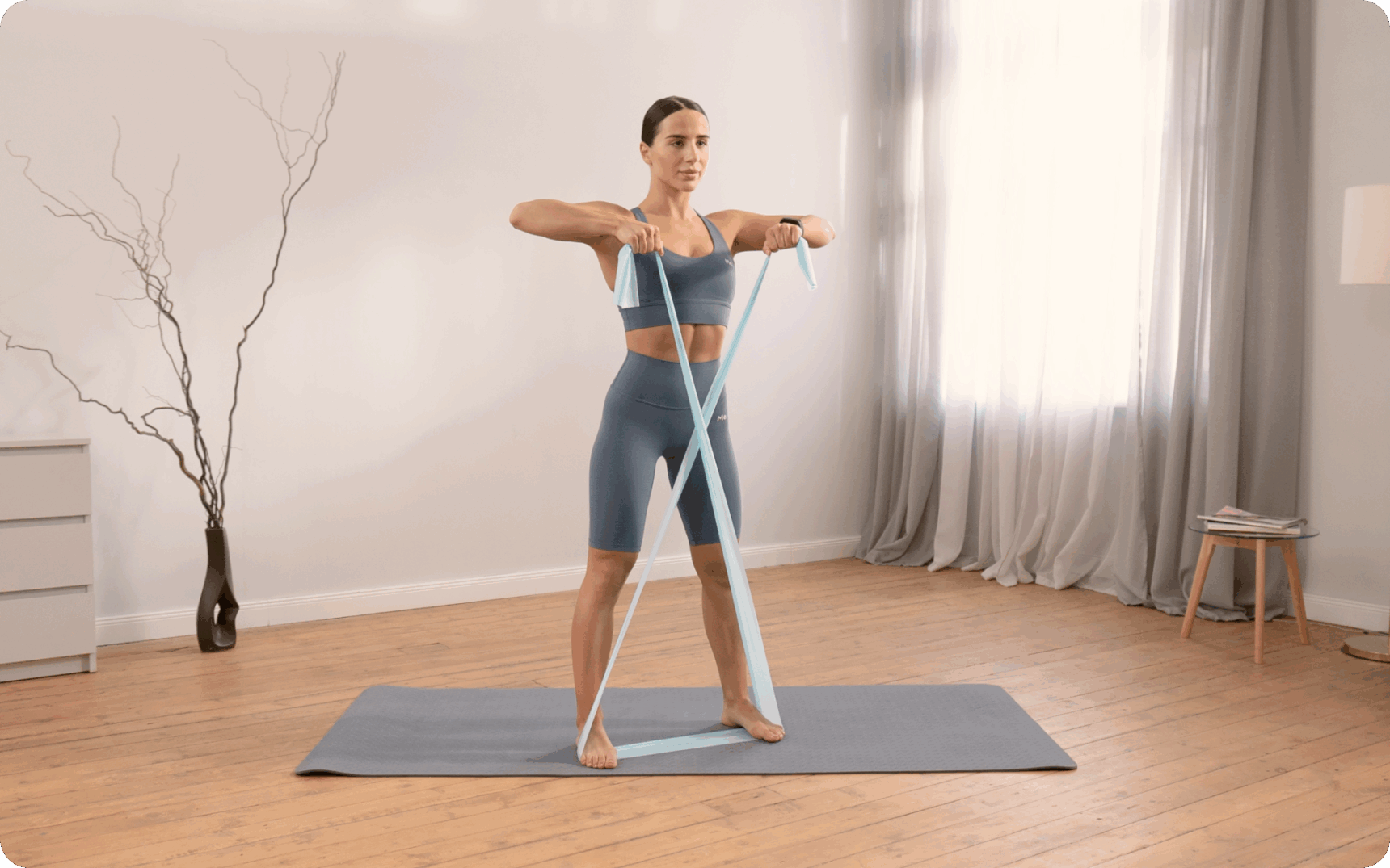 How to Use Calisthenics Resistance Bands to Progress Your Bodyweight ...