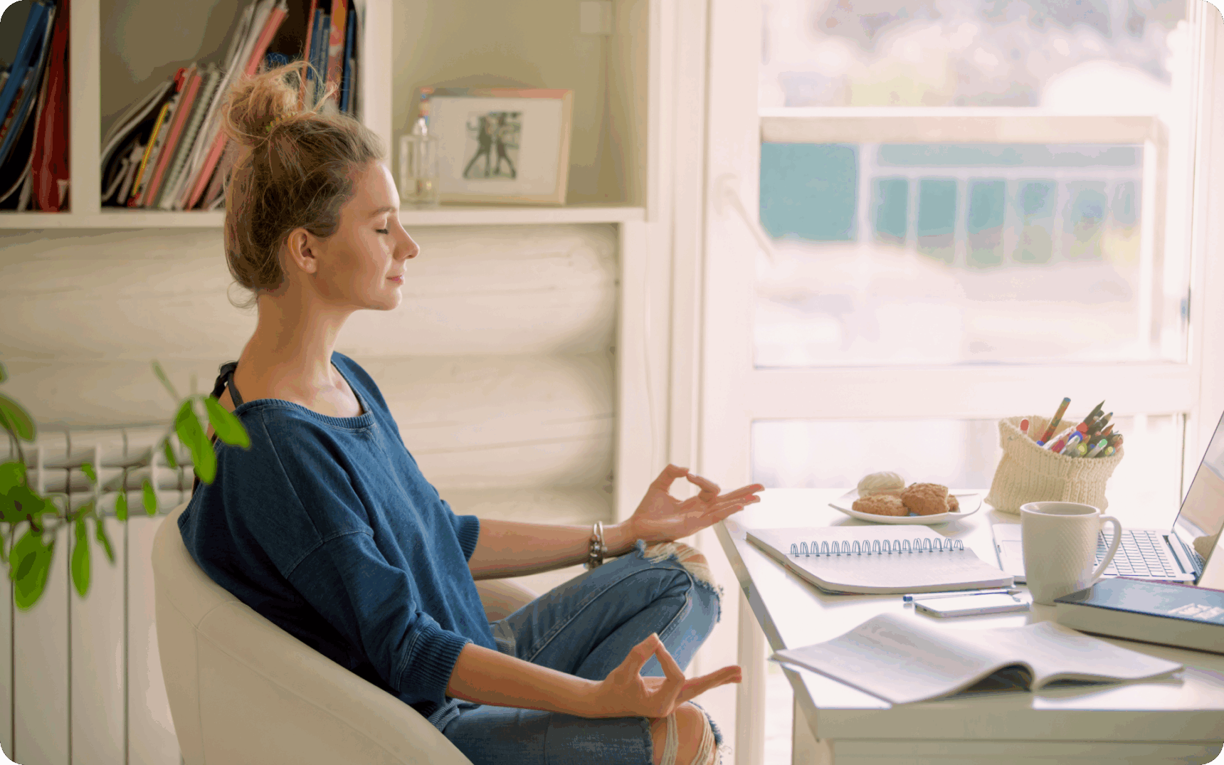 9 Discreet Desk Yoga Poses For Office Workers - BetterMe